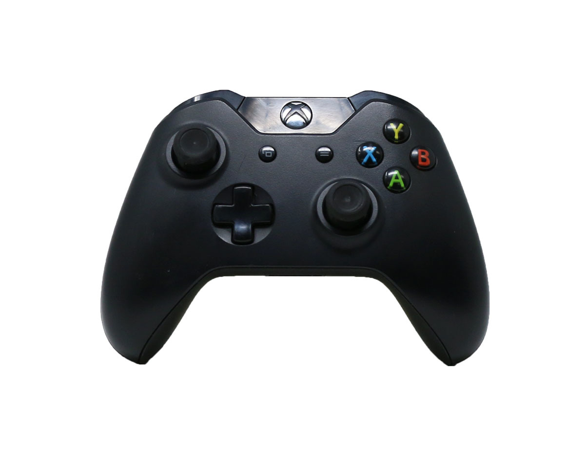 XBOX WIRELESS CONTROLLER IN CARBON BLACK | Golden Pawn